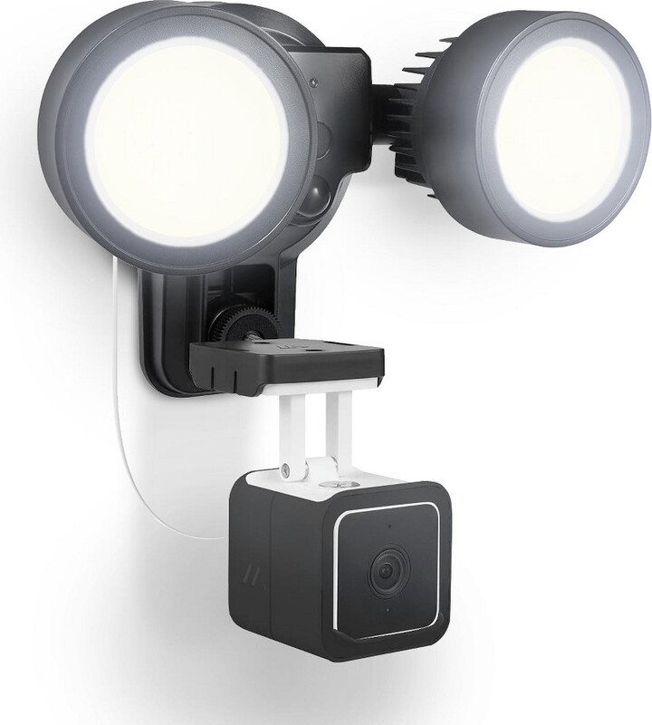 Wasserstein 3-in-1 Wired Floodlight, Charger and Mount for Wyze Cam V3 ...