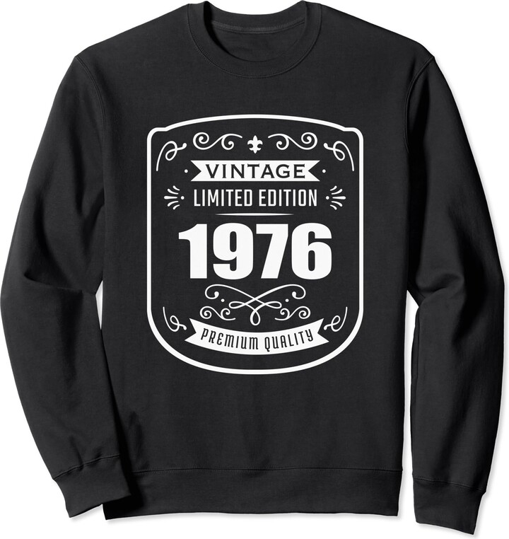 OMG Its My Birthday Happy Birthday Shirts Vintage 1976 Classic 48 Years Old 48th Birthday Men ...