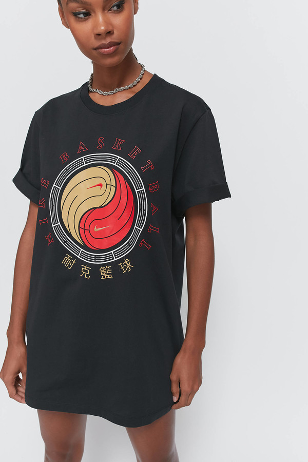 Nike Yin Yang Basketball Tee - ShopStyle Activewear Tops