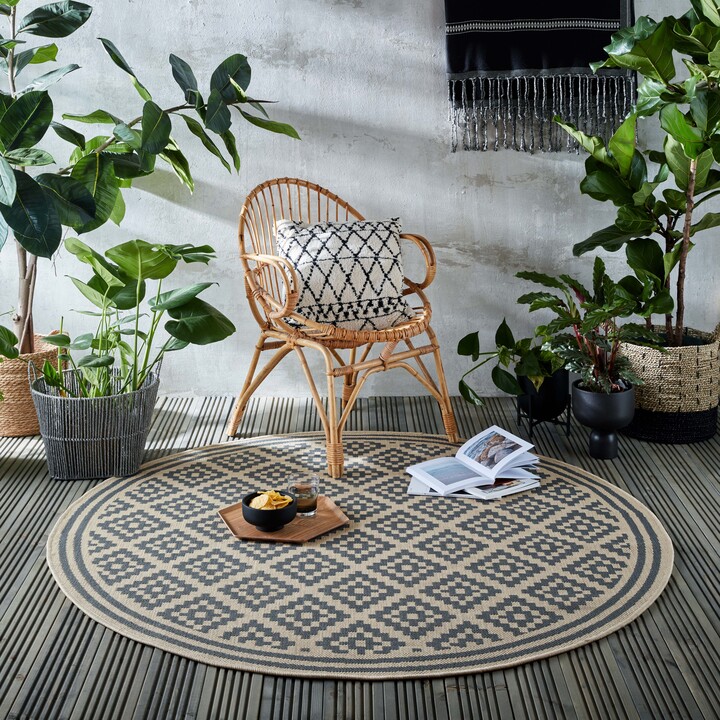 Flair Moretti Round Indoor Outdoor Rug beige/blue - ShopStyle