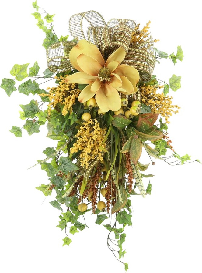 Creative Displays Hanging Swag With Leaves, Berries And Bows ...