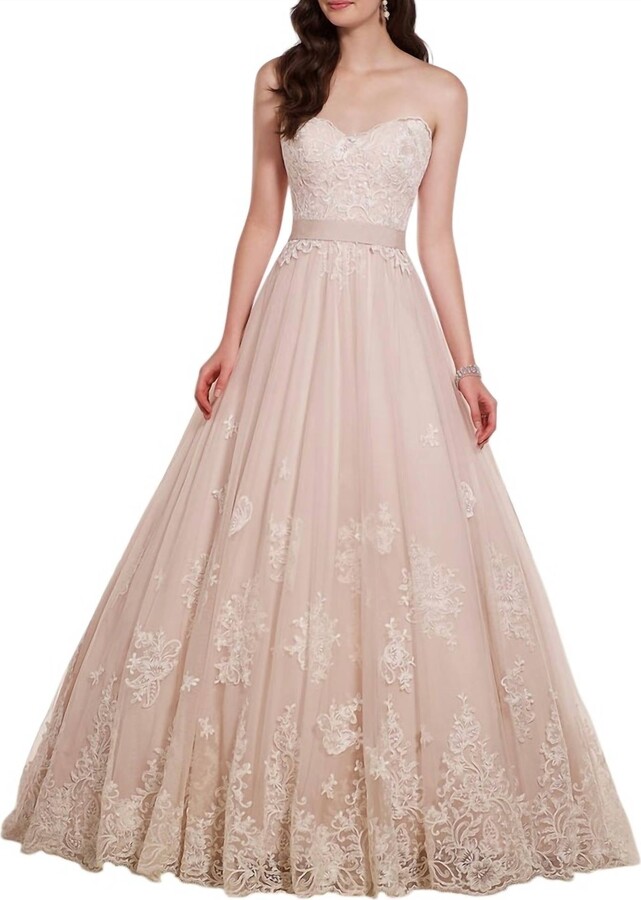 Essence of Australia Lace On Tulle Designer Wedding Dress In Ivory ...