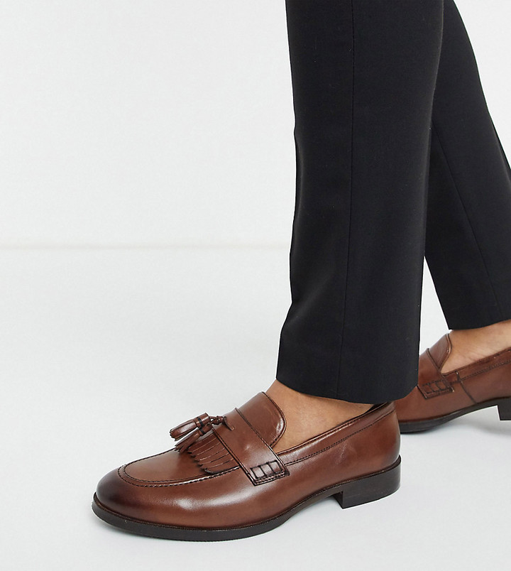 ASOS DESIGN Wide Fit loafers in brown leather with tassel and fringe ...