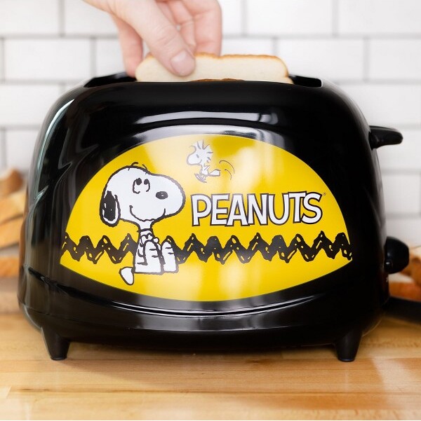 Uncanny Brands Peanuts Snoopy Toaster - ShopStyle Blenders & Juicers