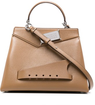 The Perfect Structured Handbags for Spring