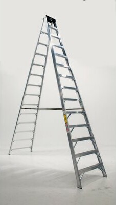 Bauer Corporation 12ft Aluminum Step Ladder with 300lbs Load Capacity ...