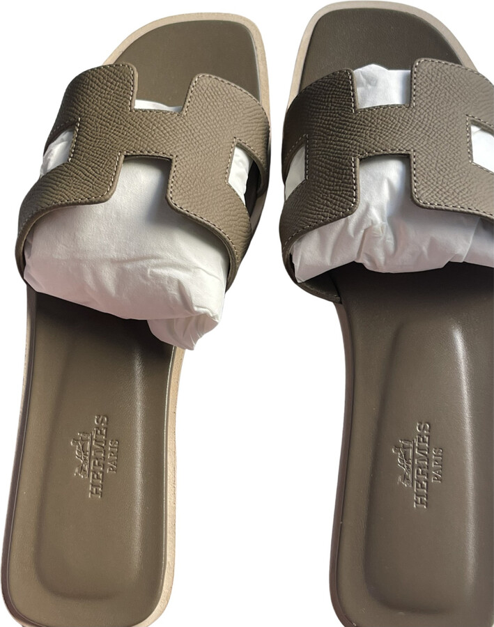 Hermes Oran leather sandal - ShopStyle
