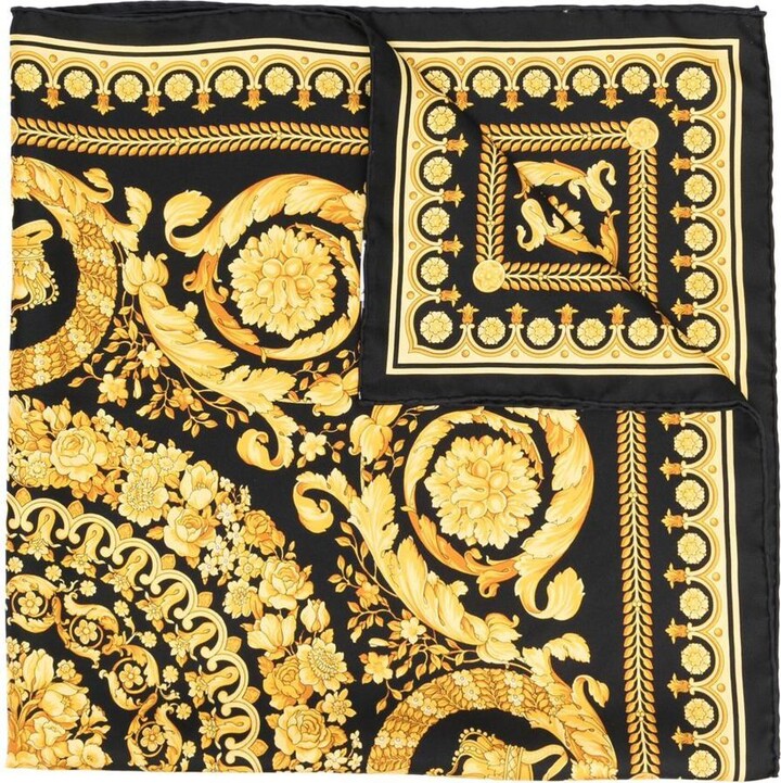 Versace Barocco FW'91k foulard - ShopStyle Scarves & Wraps