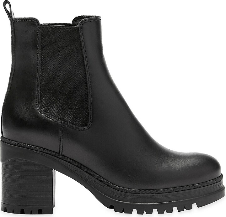 La Canadienne Women's Paxton Lug-Sole Leather Chelsea Booties - Black ...