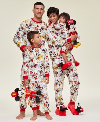 Disney Macys Thanksgiving Day Parade Balloon Family Pajama Set Created ...