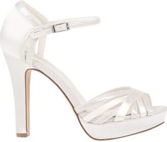 Menbur MIKA Ivory - ShopStyle Sandals