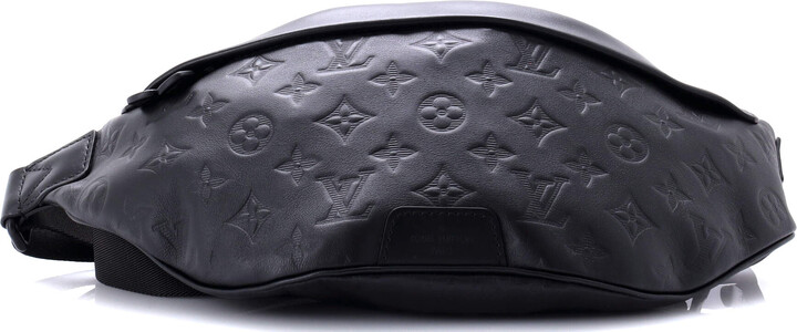 Louis Vuitton Discovery Bumbag Monogram Shadow Leather PM - ShopStyle Belt Bags