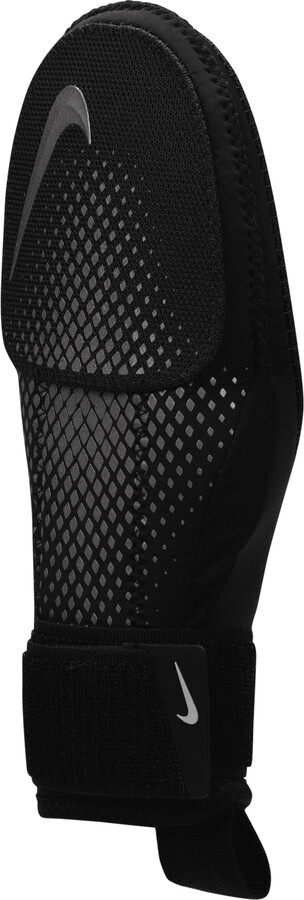 Nike Diamond Baseball Sliding Mitt in Black | N1009945-063 - ShopStyle ...