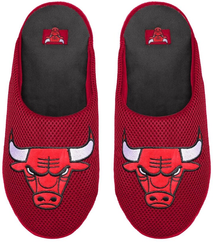 Foco Men's Chicago Bulls Big Logo Colorblock Mesh Slippers - ShopStyle