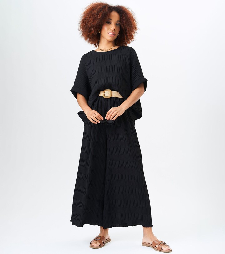 Gini London Black Pleated 1/2 Sleeve Top - ShopStyle