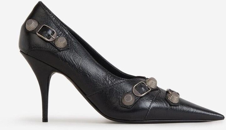 Balenciaga Leather Cargole Shoes - ShopStyle Closed Toe Pumps