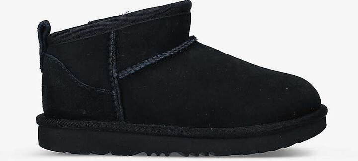 UGG Classic Ultra Mini sheepskin ankle boots 7-10 years - ShopStyle ...