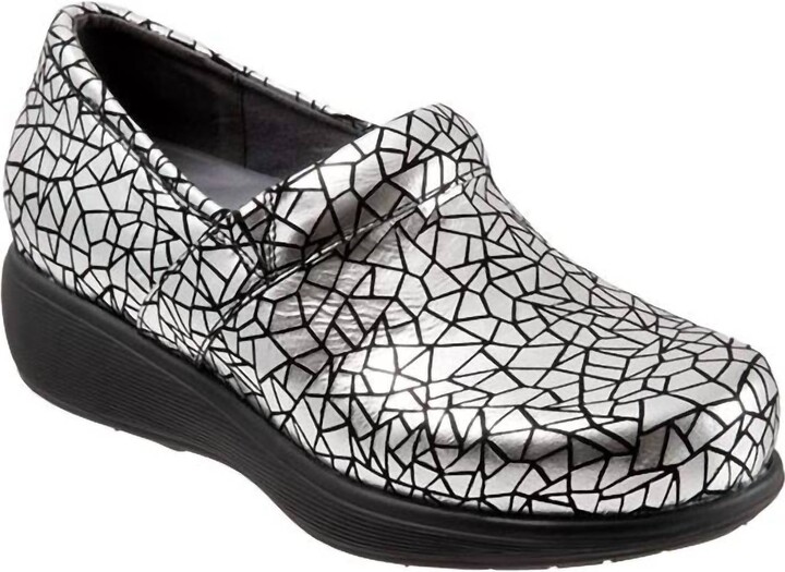 SoftWalk Women'S Meredith Sport Clog - Medium Width in Crackle - ShopStyle